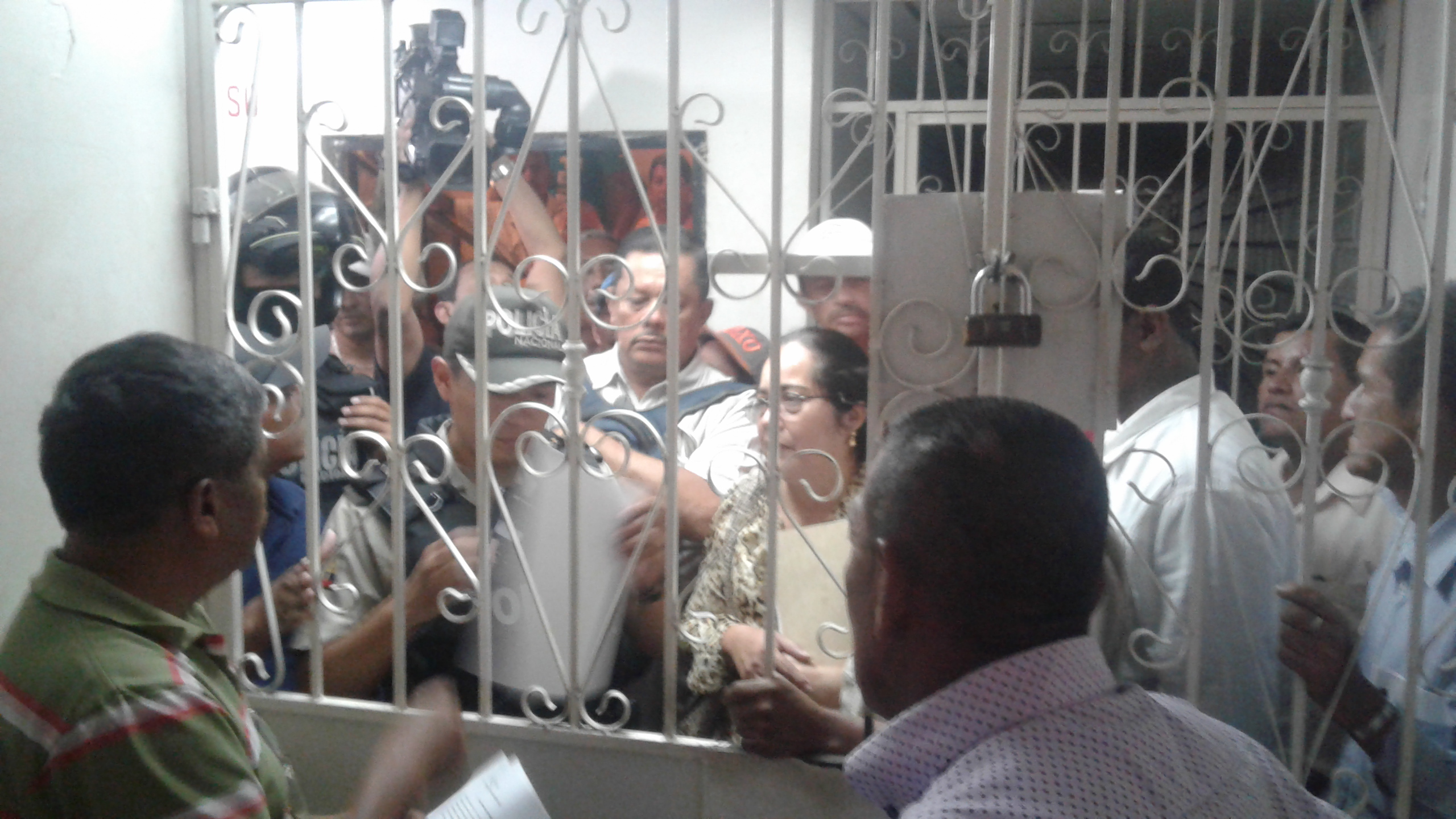 DOS DIRECTIVAS SE DISPUTAN LA ADMINISTRACIÓN DE LA FEDERACIÓN NACIONAL ...