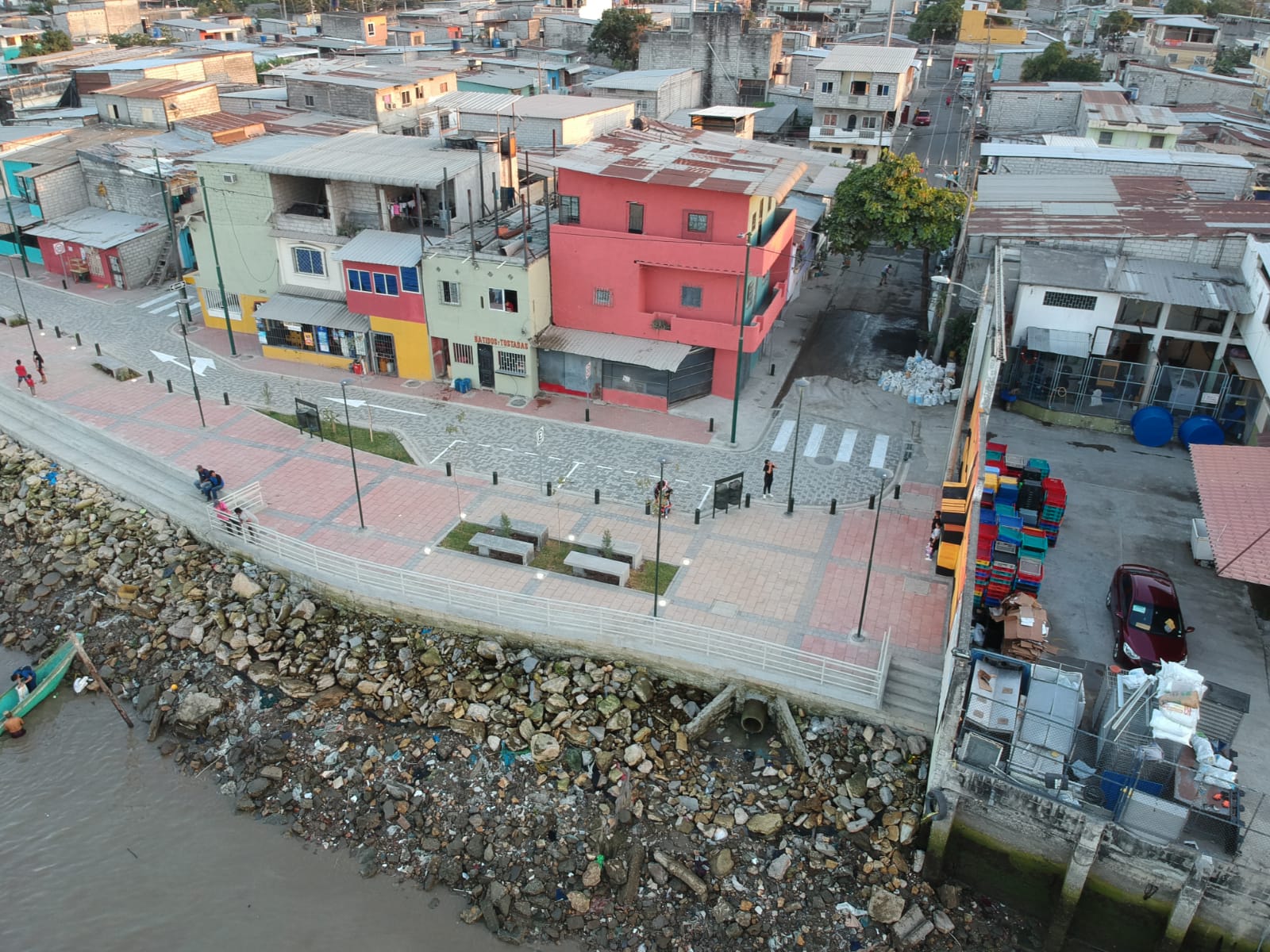 Culminan trabajos de nuevo Malecón en el Guasmo | Ecuador | Noti ...