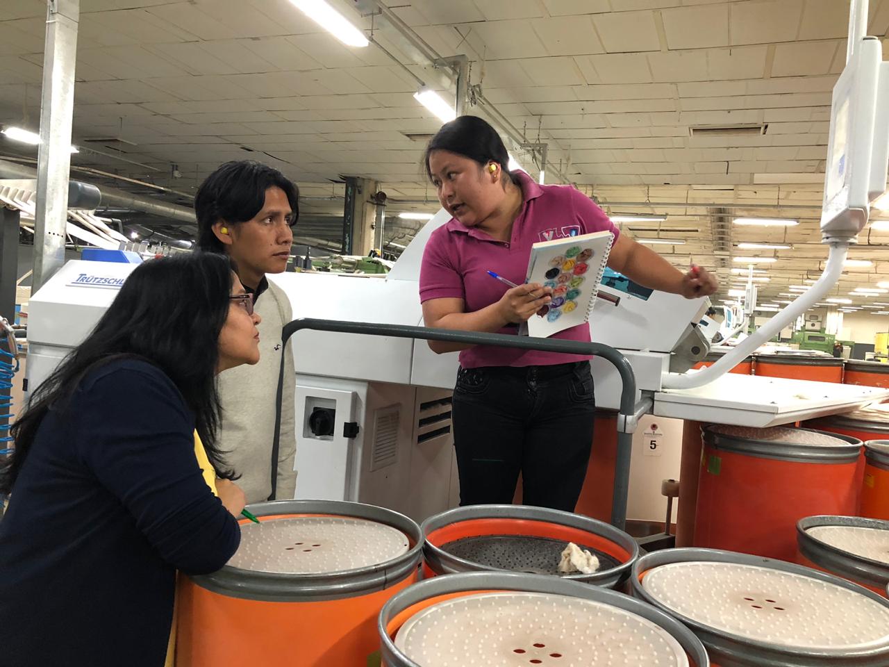 Organización sin fines de lucro impulsa la formación dual en Ecuador ...