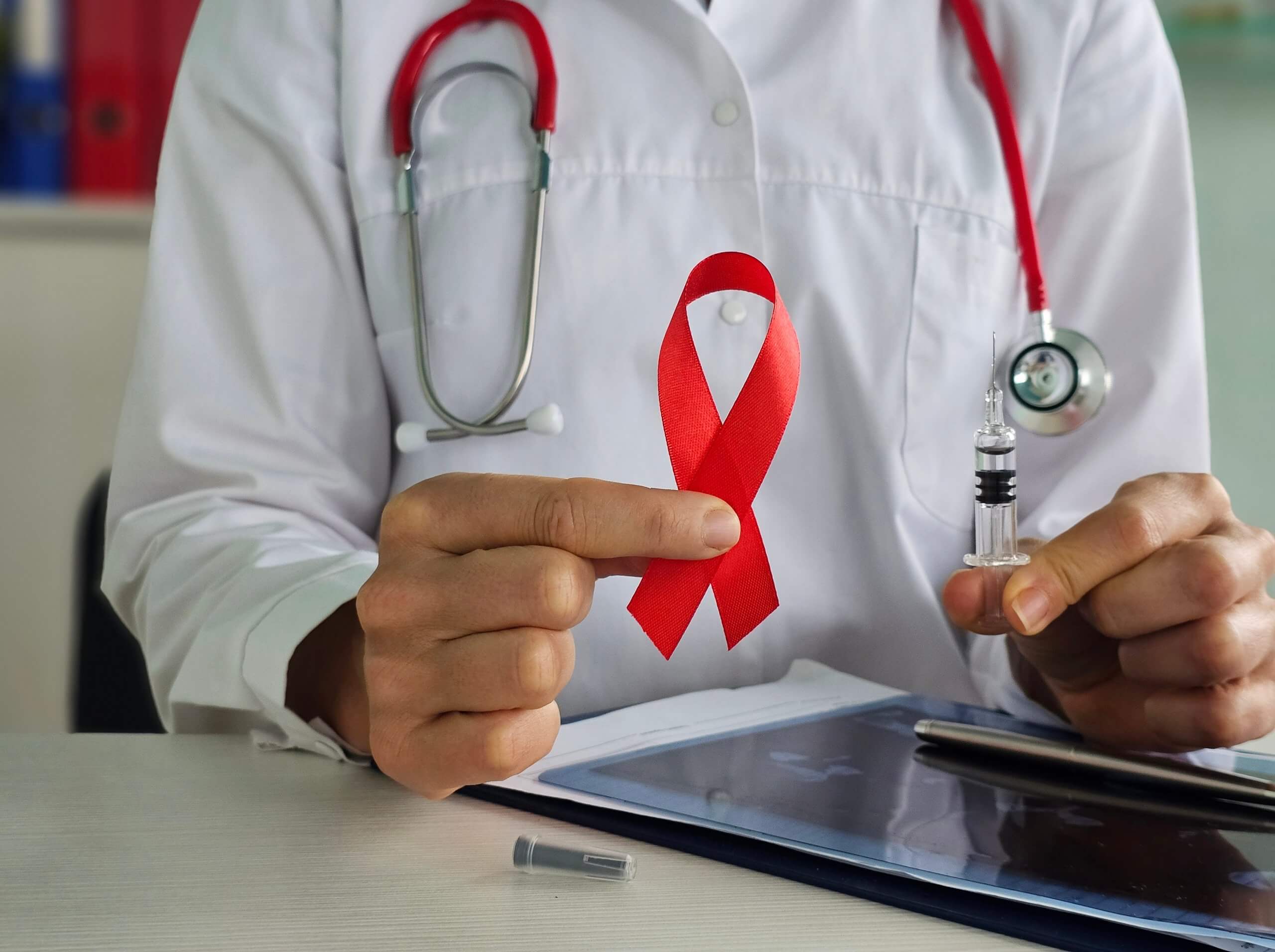 El VIH sigue avanzando en Ecuador pese a ser prevenible | Ecuador ...