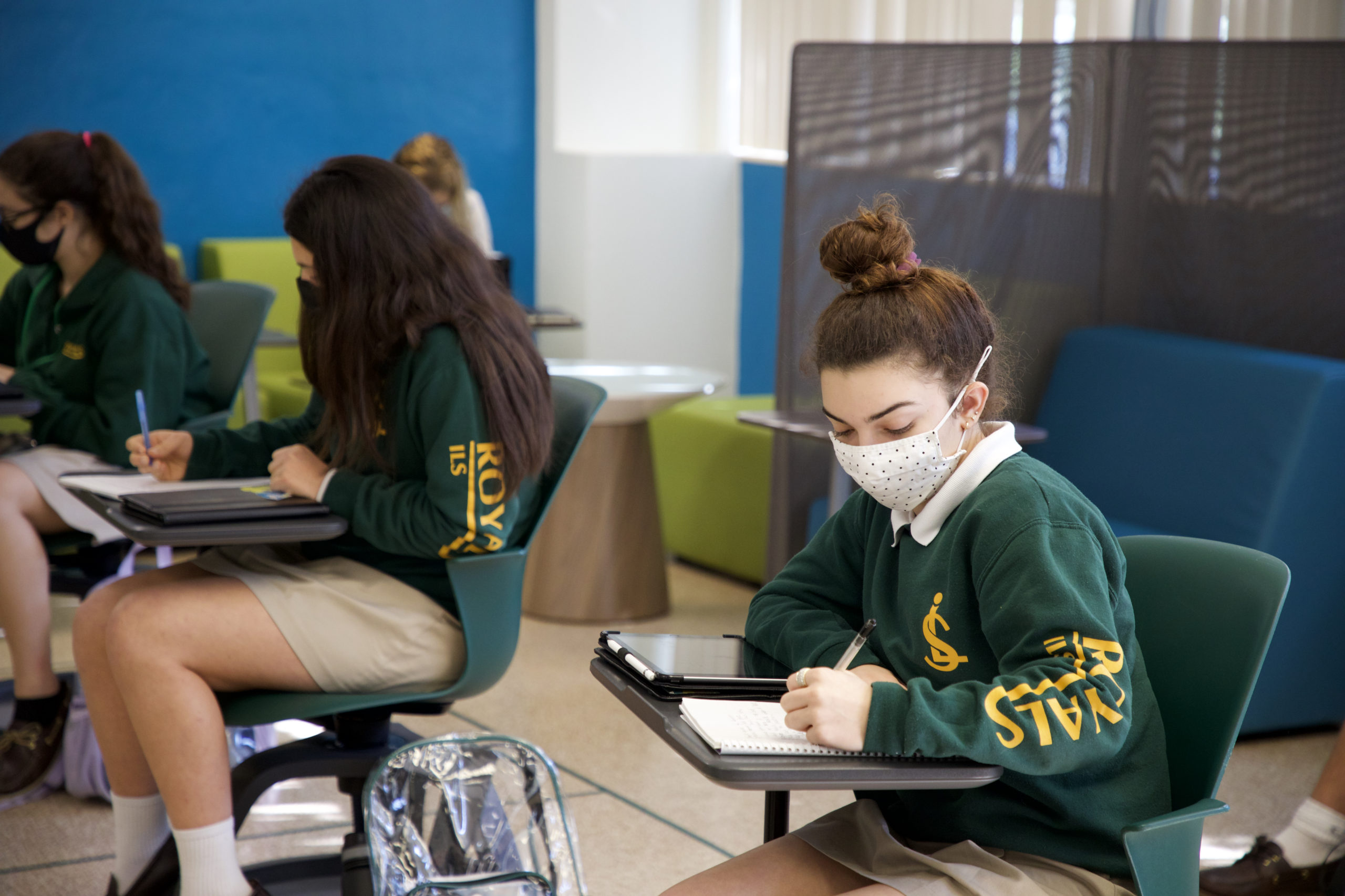 Escuela ILS de Miami logra la meta anual de recaudación de fondos ...