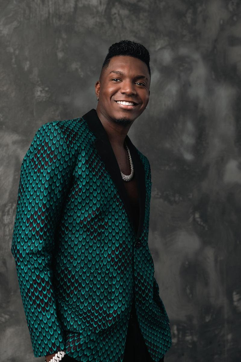 Venesti: Un Nuevo Ícono en la Música Latina con Nominación Inaugural a ...