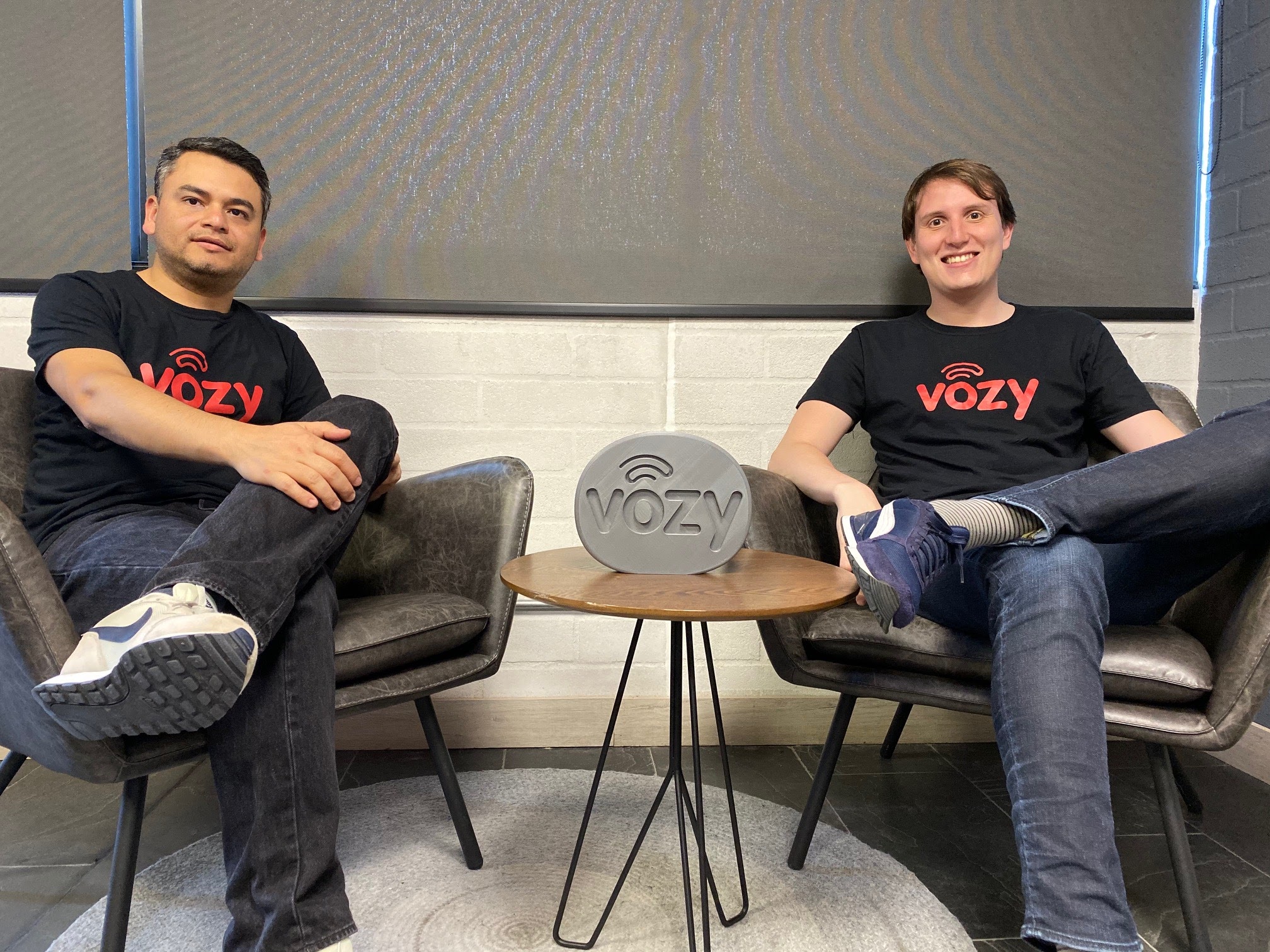 Vozy el asistente artificial que mejora la interacción con los clientes ...