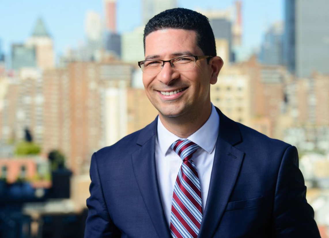 Jonathan Inoa es el nuevo presentador de Noticias Univisión 41 - Noti ...