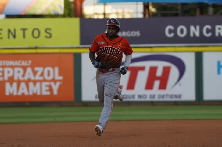 Pablo Reyes, nuevo integrante de los Gigantes del Cibao - Noti-America.com