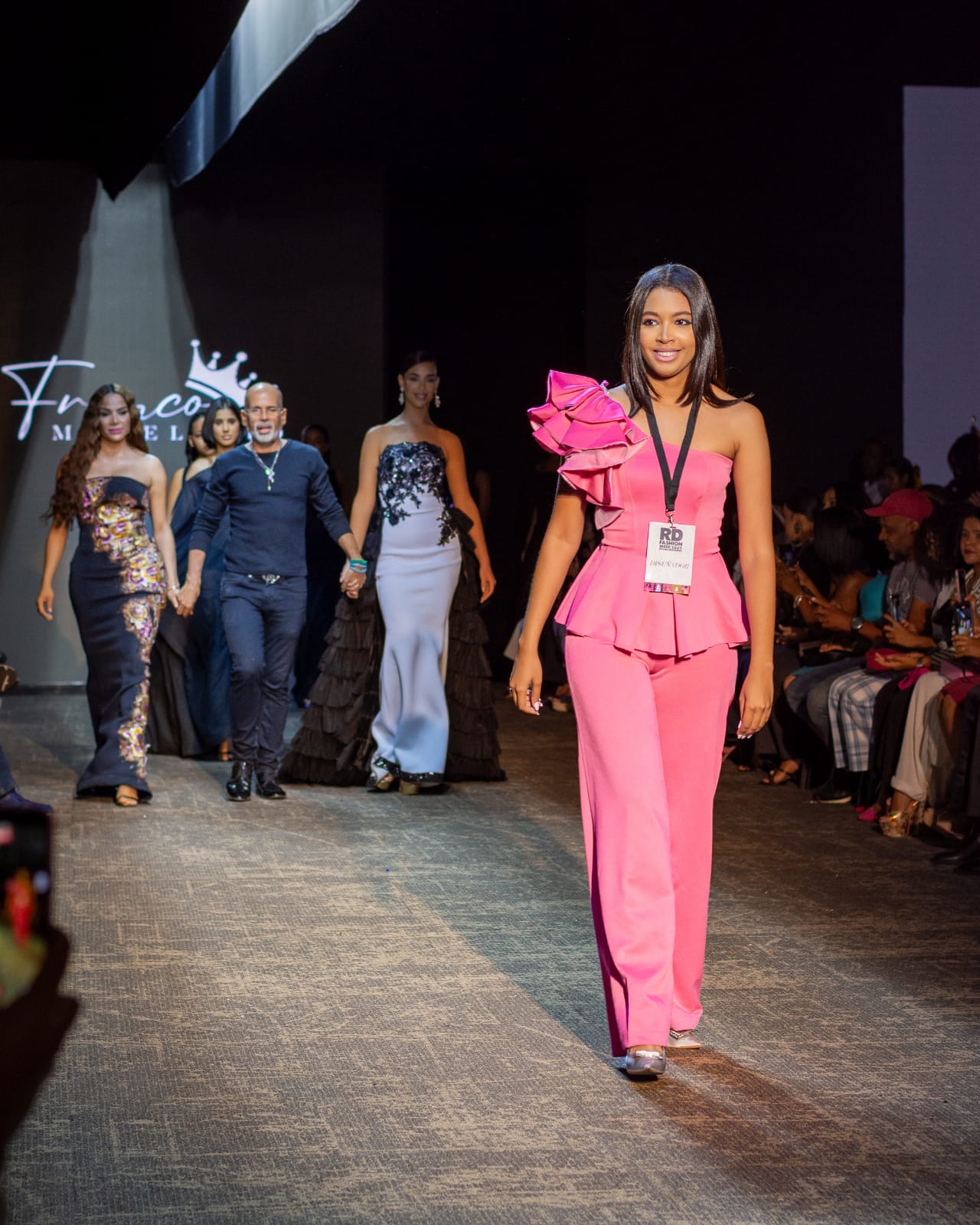 FRANCO MODELS RD DEBUTA CON ÉXITO ROTUNDO EN RD FASHION WEEK CON UN ...