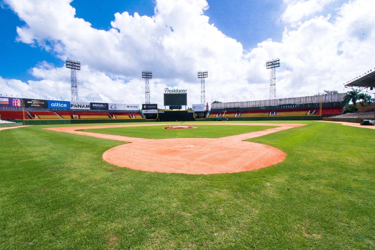 Estadio Cibao remozado para la próxima temporada de béisbol invernal ...