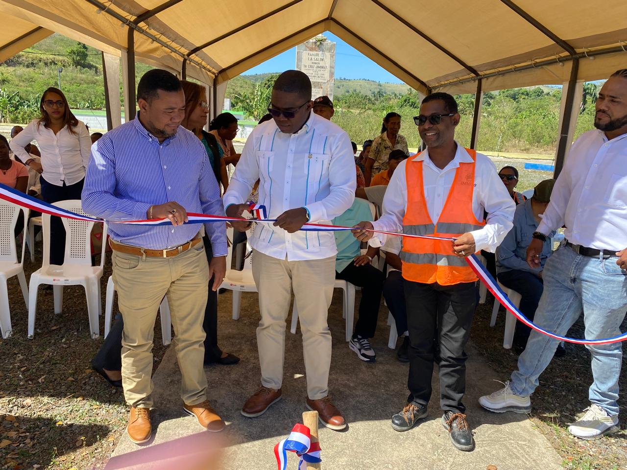 Alcalde Ysrael Toribio da el primer Picazo para la construcción de ...